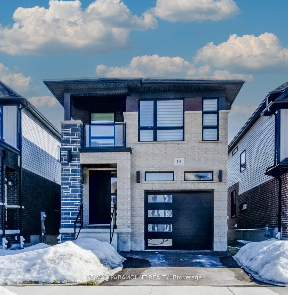 19 Jacob Detweiller Dr, Kitchener, ON N2P 0K7 | MLS #X12049568 | Zillow