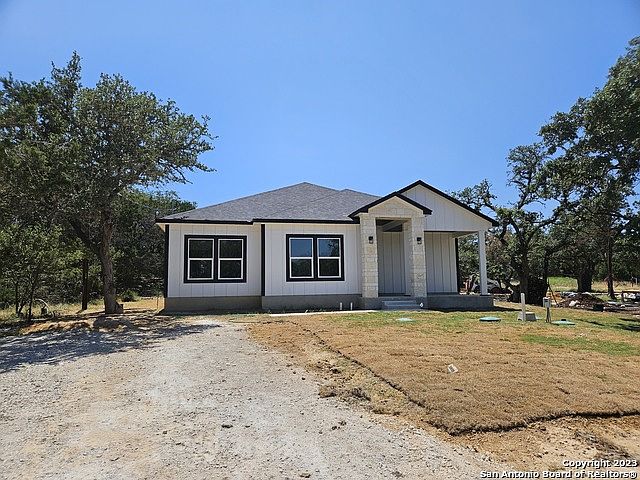 3575 WESTERN SKIES DR, Spring Branch, TX 78070 | MLS #1674498 | Zillow