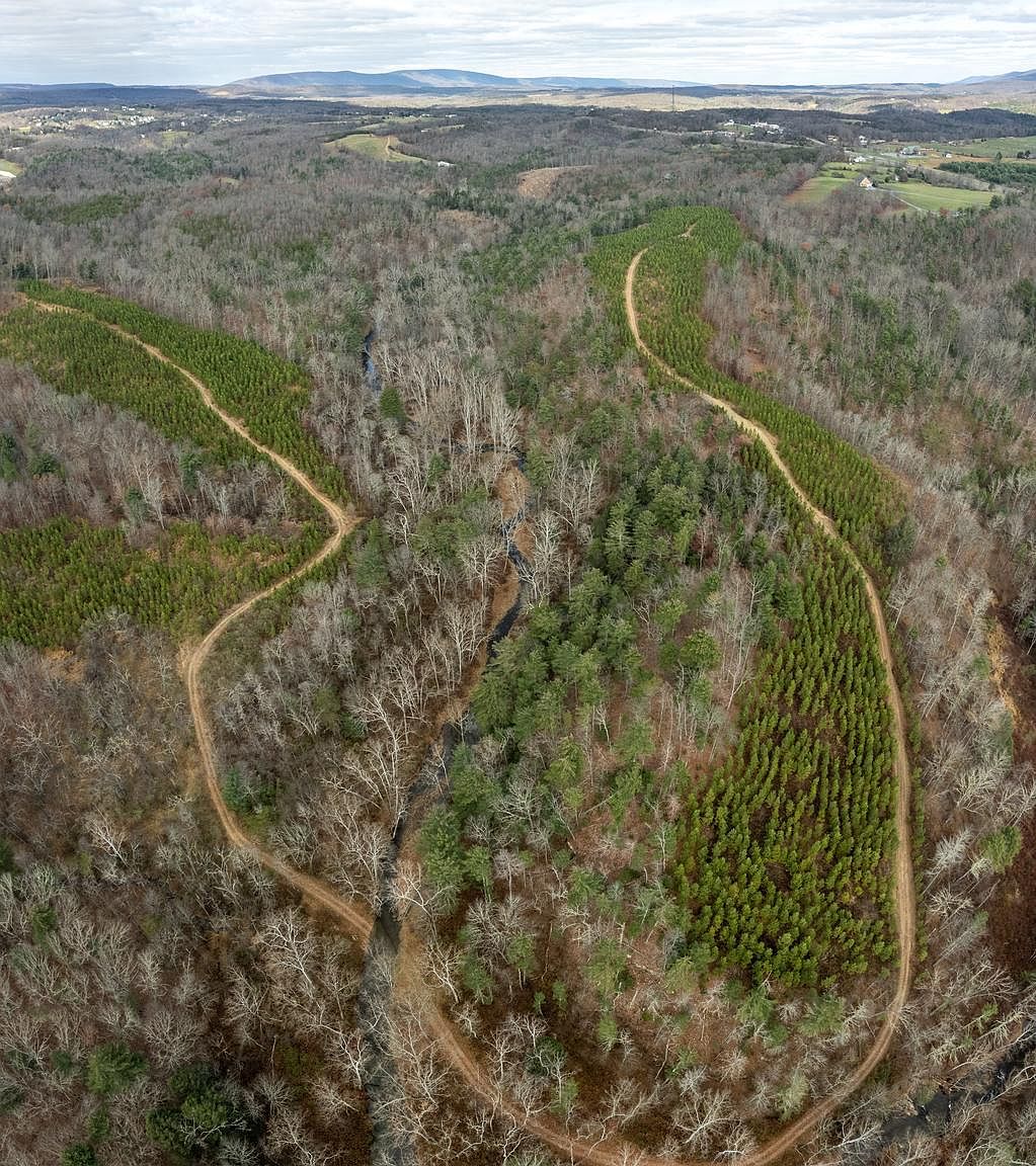 N Frederick Pike, Cross Junction, VA 22625 | Zillow