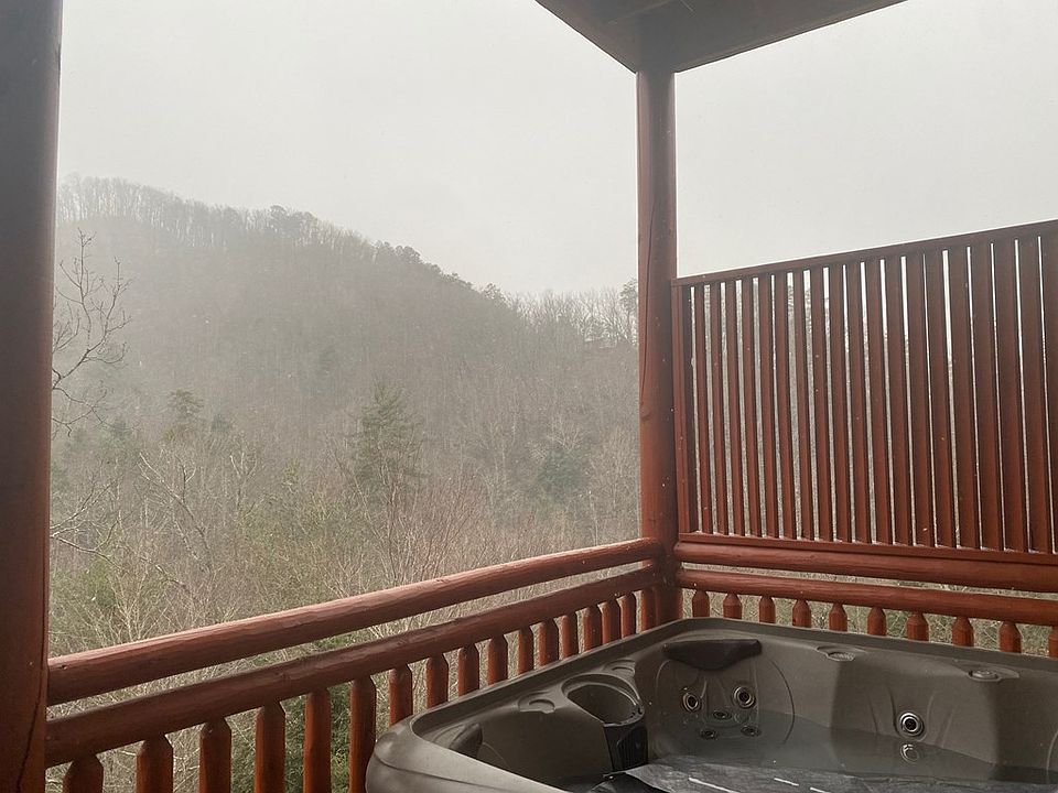 3328 Smoky Ridge Way, Sevierville, TN 37862 | Zillow