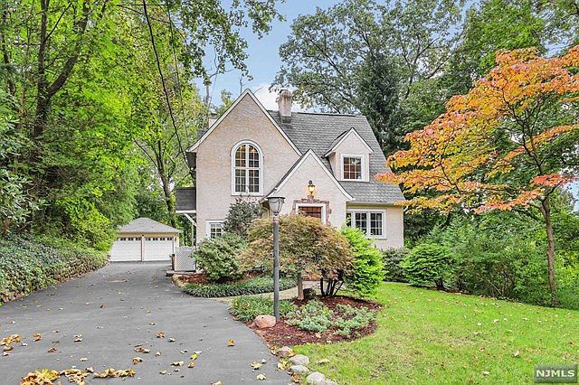 35 Ridge Rd, Ridgewood, NJ 07450 | Zillow