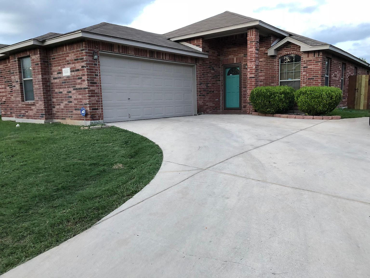 8239 Elm Glade, San Antonio, TX 78251 | Zillow