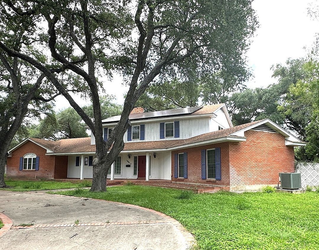 1901 Encino Ave, Alice, TX 78332 | Zillow