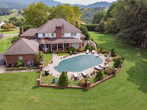 245 Clinchview Cir, Lebanon, VA 24266 | MLS #89159 | Zillow