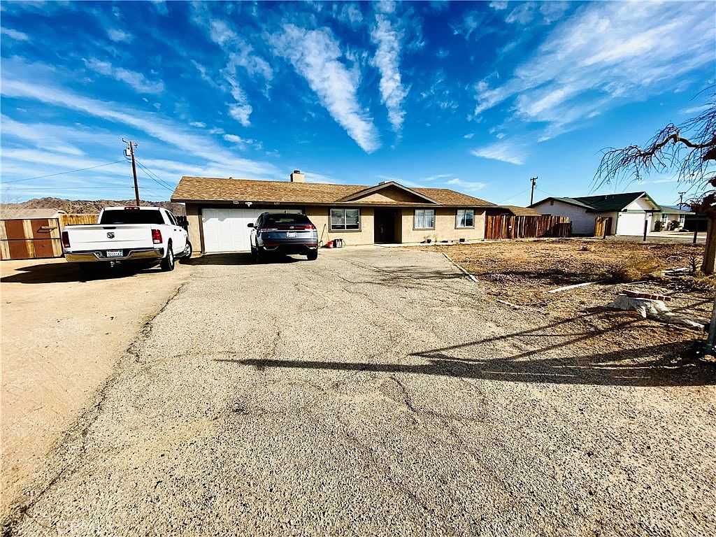 16715 Pawnee Rd, Apple Valley, CA 92307 | Zillow