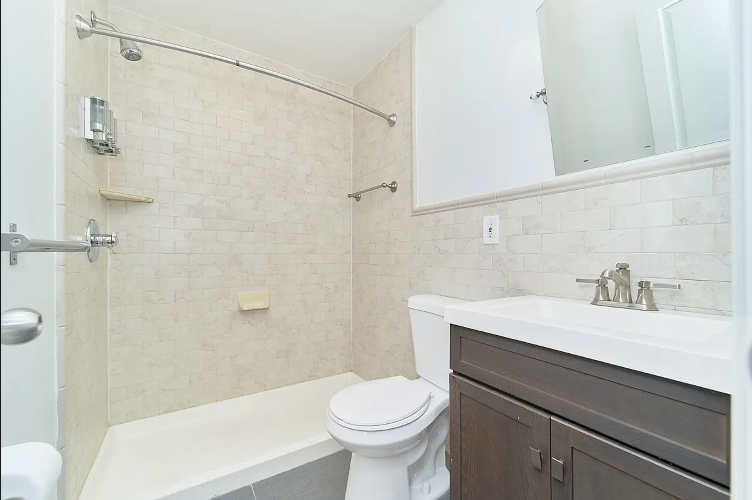 196 7th Avenue #2C in Park Slope, Brooklyn | StreetEasy