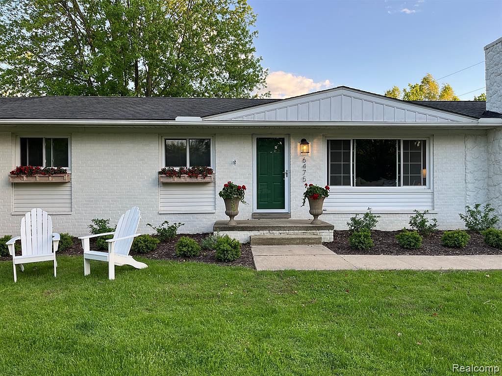 6475 Church St, Clarkston, MI 48346 | Zillow
