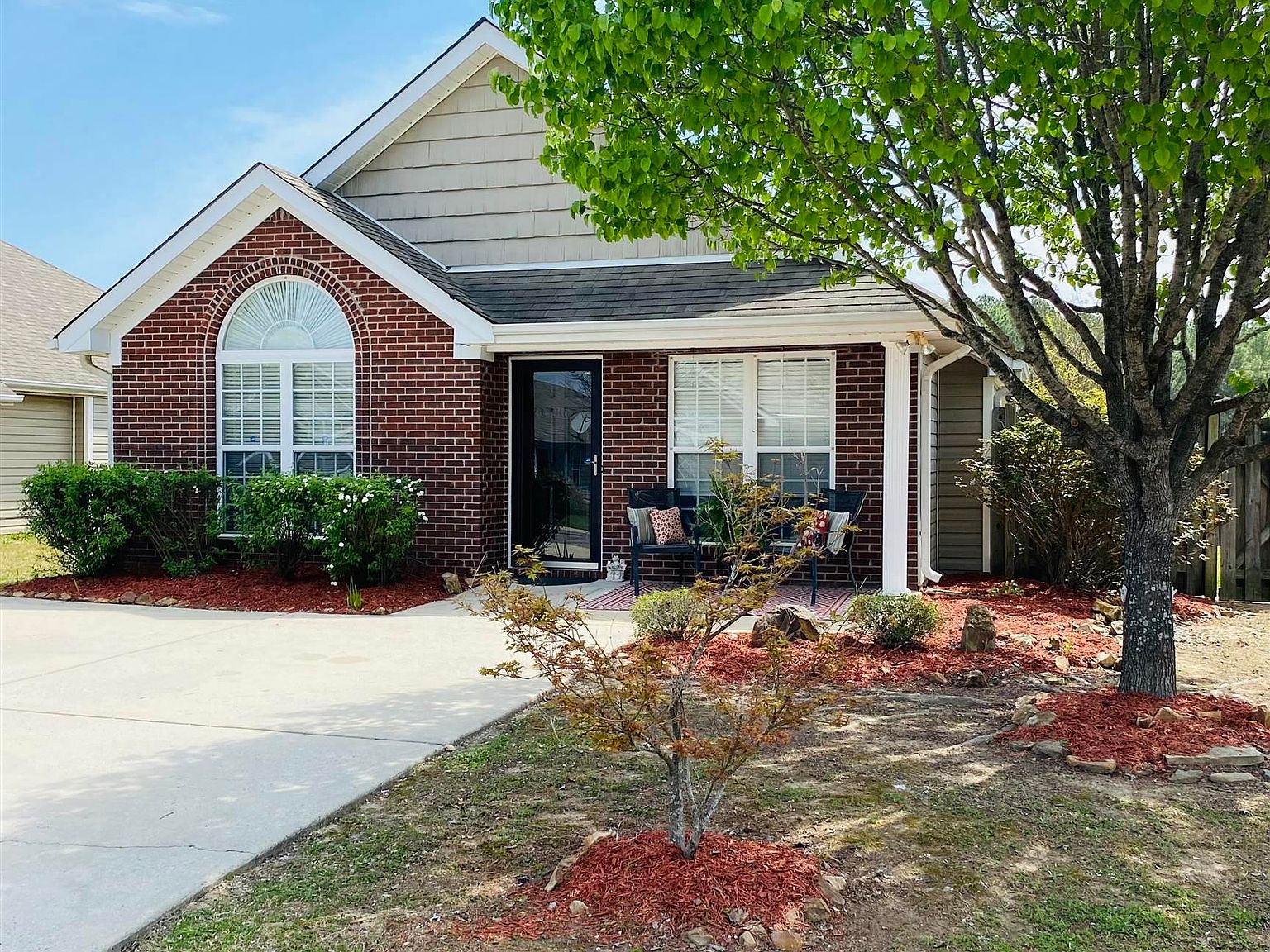 2178 Village Ln, Calera, AL 35040 | Zillow