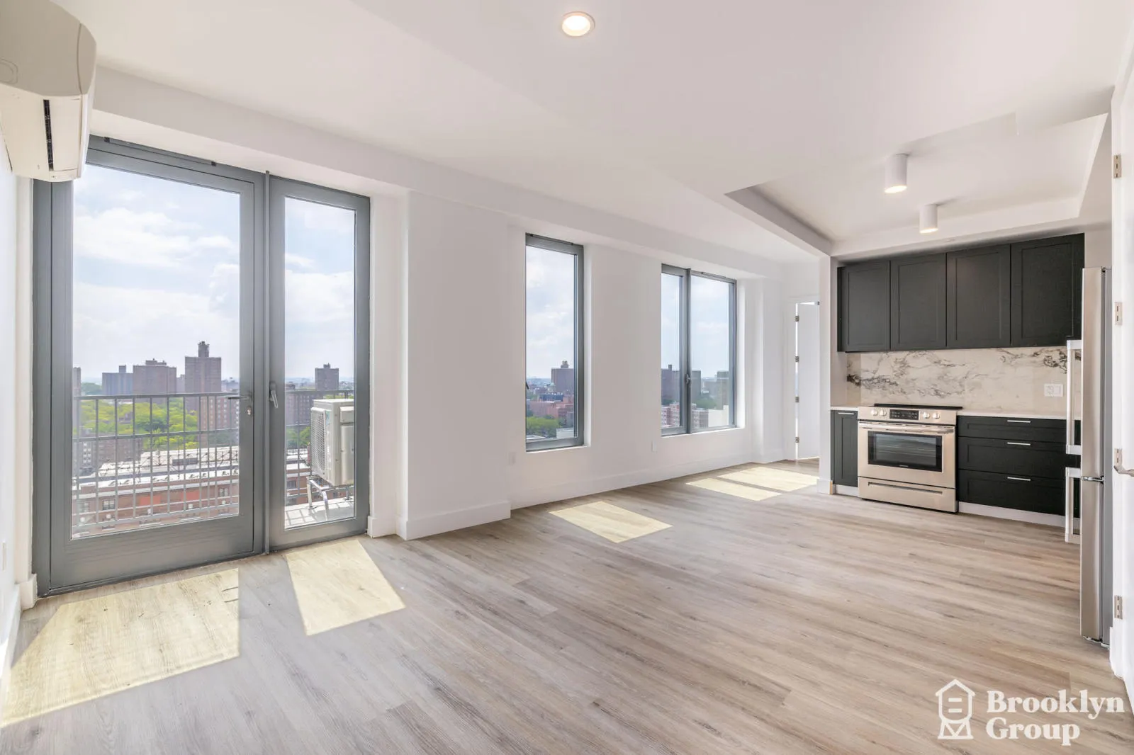 322 Grand Concourse in Mott Haven : Sales, Rentals, Floorplans | StreetEasy