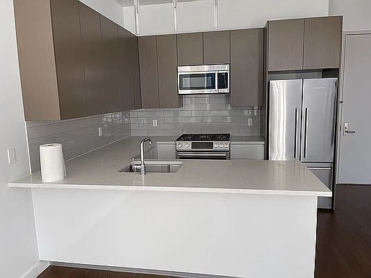 27-17 42nd Rd #23F, Long Island City, NY 11101 | Zillow