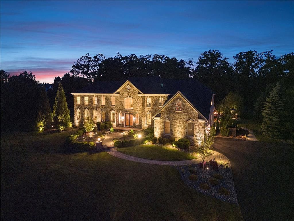 204 Donato Ct, Nazareth, PA 18064 | Zillow