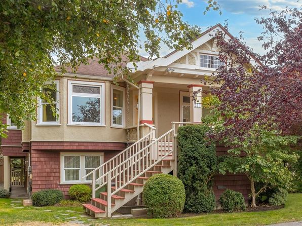 Victoria BC Single Family Homes For Sale - 74 Homes | Zillow