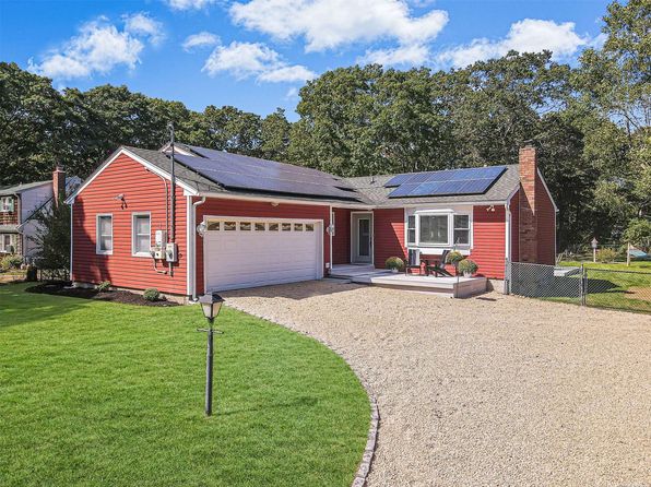 Islip Terrace NY Real Estate - Islip Terrace NY Homes For Sale | Zillow