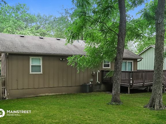 1267 NE Tudor Rd, Lees Summit, MO 64086 | Zillow