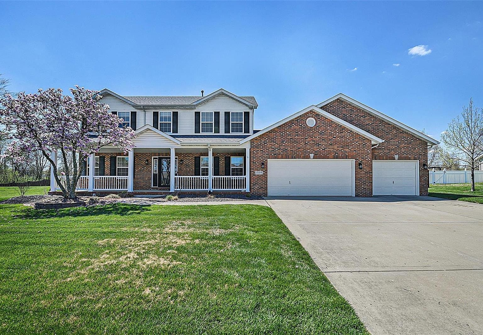 2004 Kensington Pl, Saint Jacob, IL 62281 | Zillow