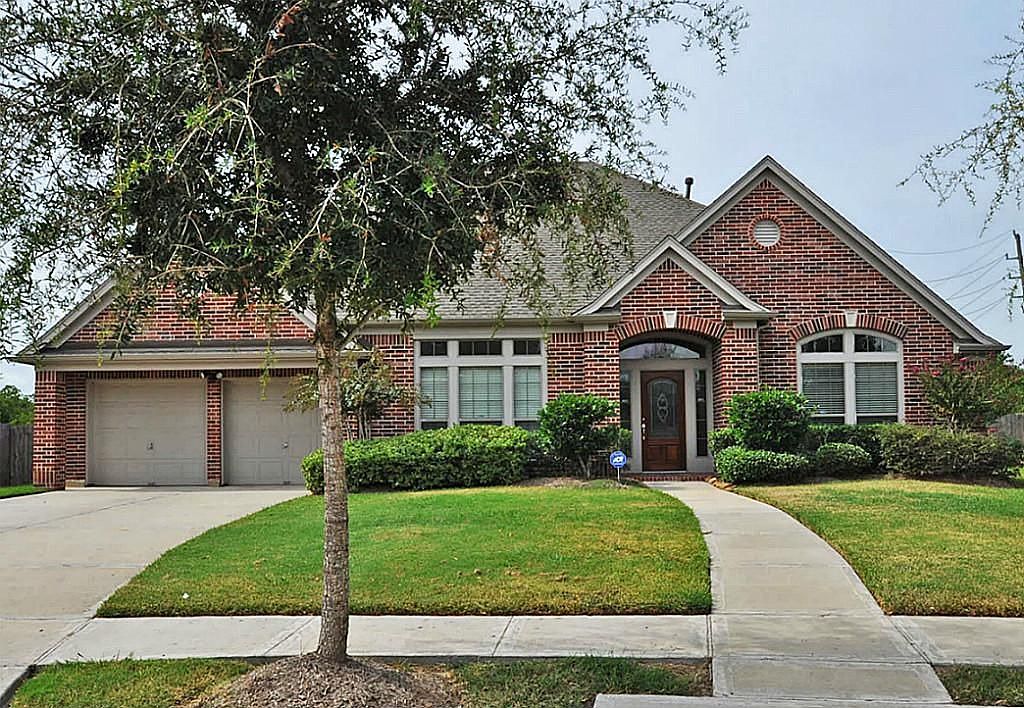 14210 Clear Landing Ln, Rosharon, TX 77583 | Zillow