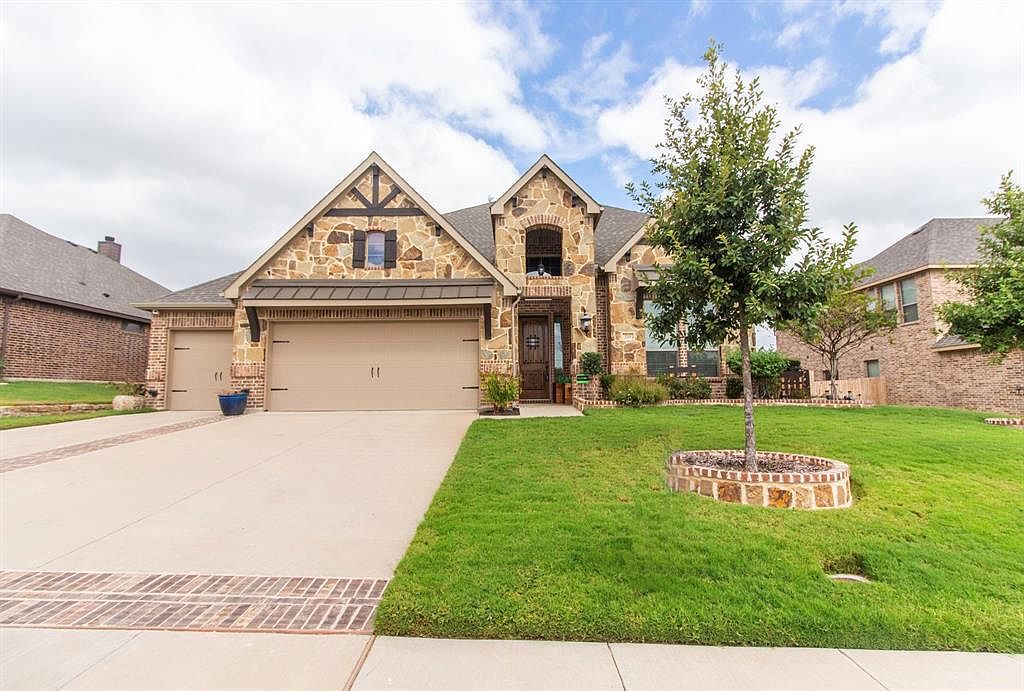 233 Heatherstone Dr, Midlothian, TX 76065 | Zillow
