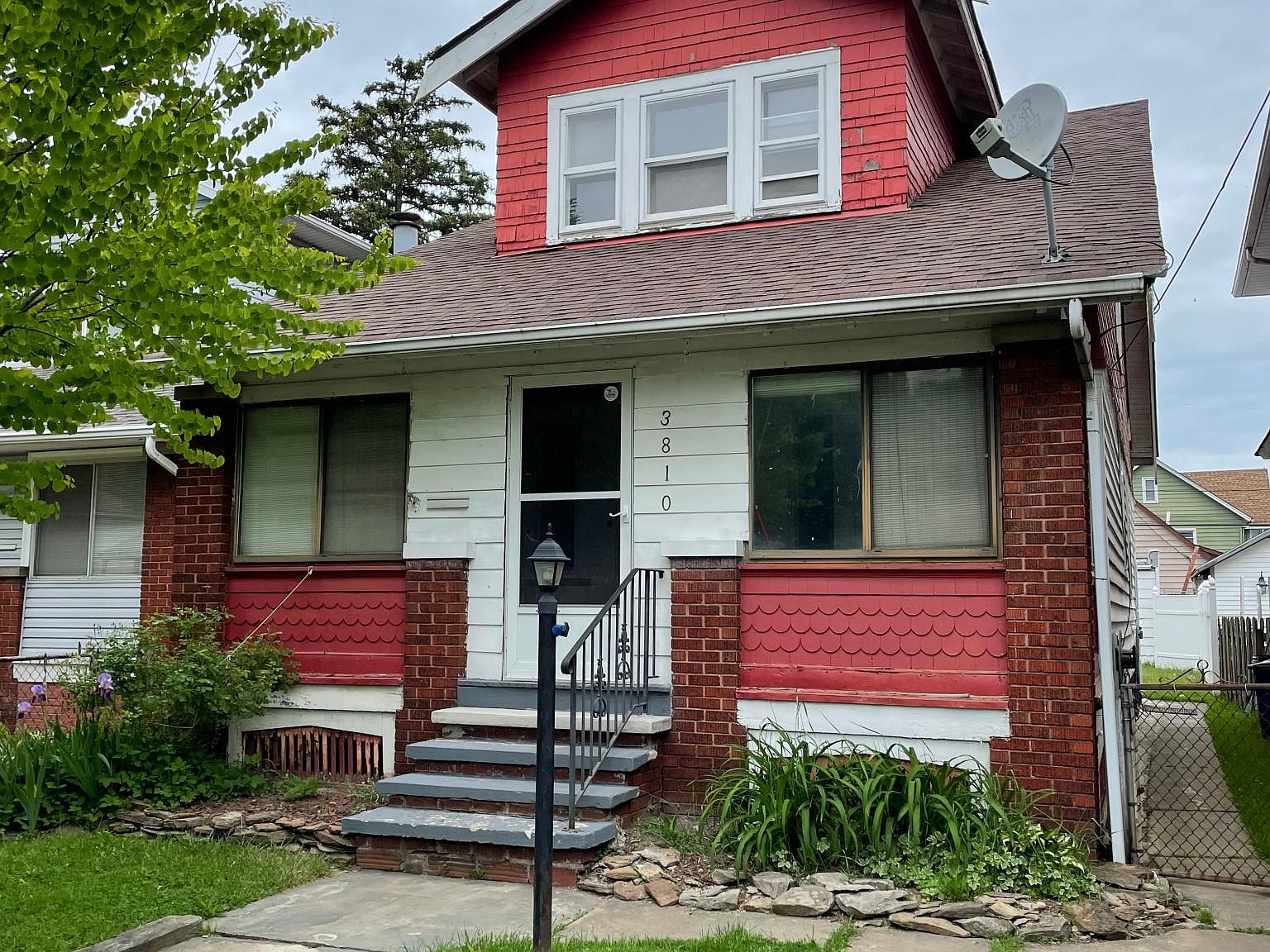 3810 Daisy Ave, Cleveland, OH 44109 | Zillow