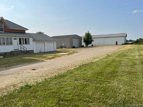 11581 E Corunna Rd, Lennon, MI 48449 | MLS #20240019168 | Zillow