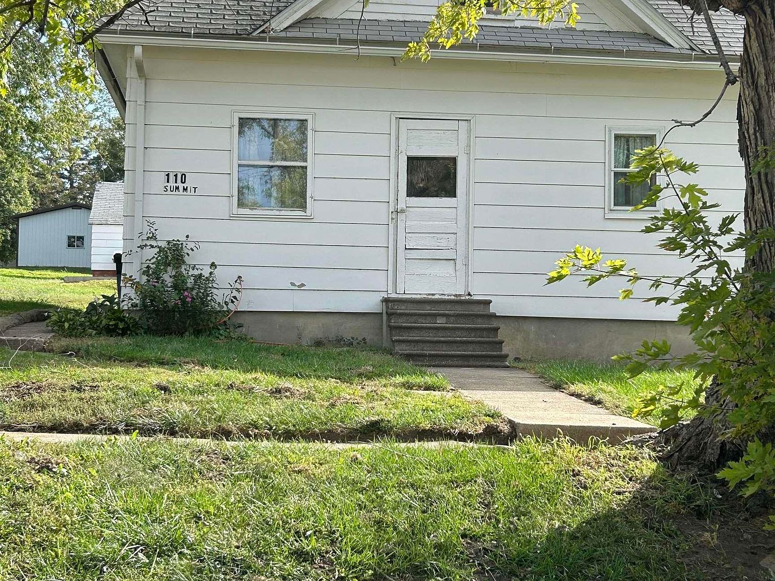 110 Summit St, Pierson, IA 51048 | Zillow