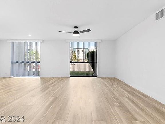 3930 University Center Dr APT 101, Las Vegas, NV 89119 | MLS #2619786 ...