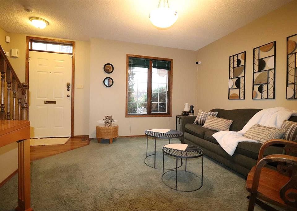 936 E 13th St S, Lethbridge, AB T1J 2X2 | MLS #A2083076 | Zillow