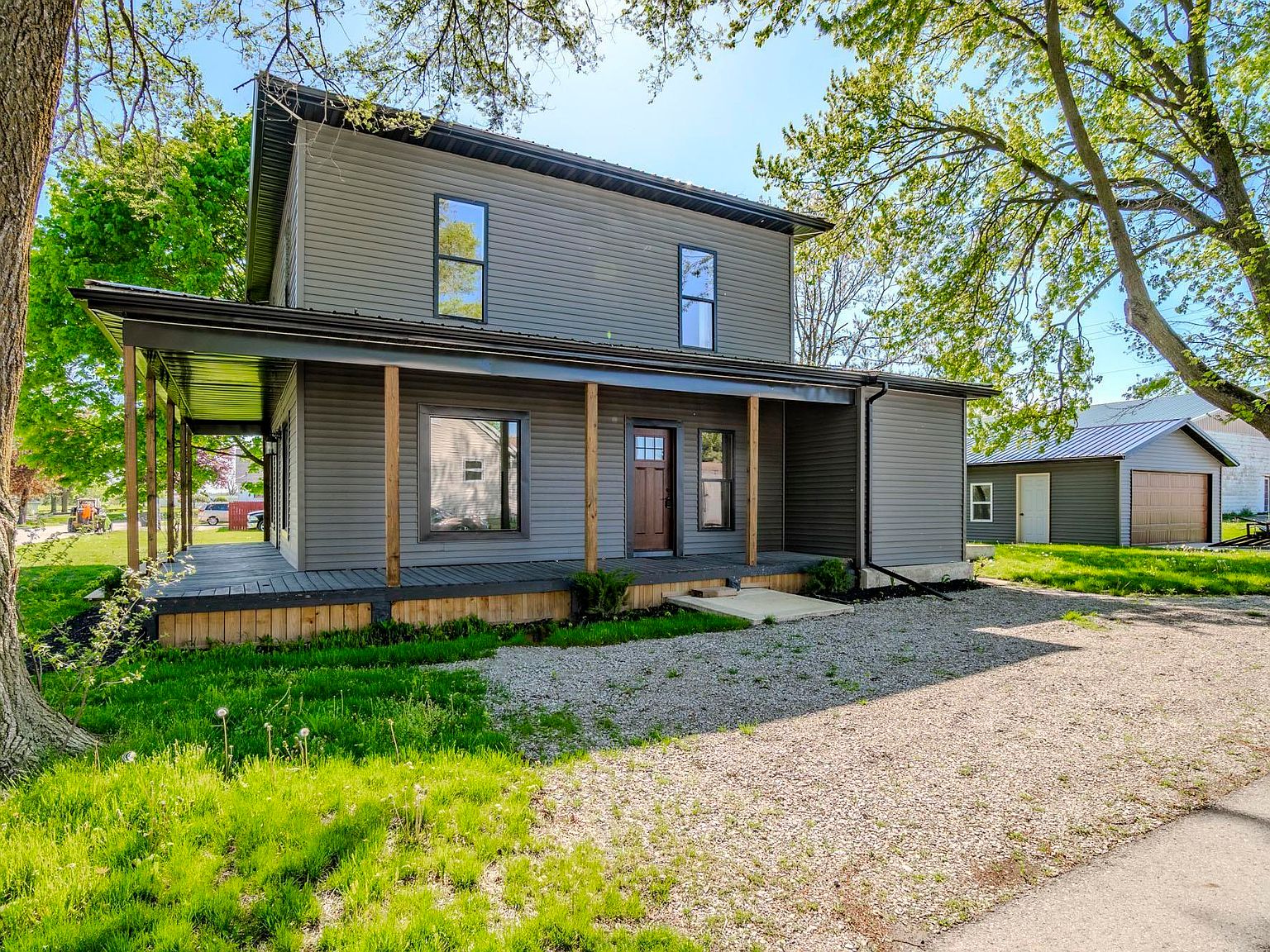 123 Michigan St, Topeka, IN 46571 | Zillow