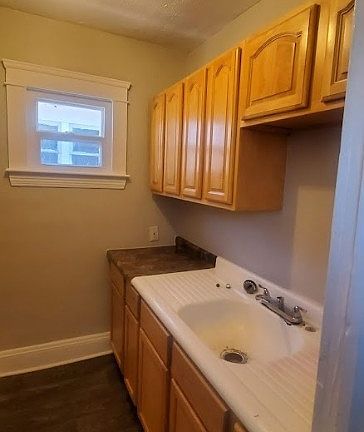 11823 Imperial Ave, Cleveland, OH 44120 | MLS #5093577 | Zillow