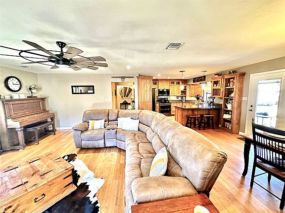 9692 S Fm 51, Boyd, TX 76023 | MLS #20523237 | Zillow