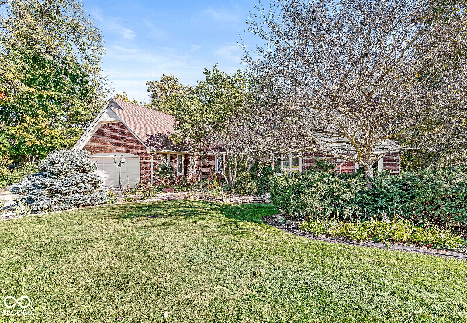 8425 N Halyard Way, Indianapolis, IN 46236 | Zillow