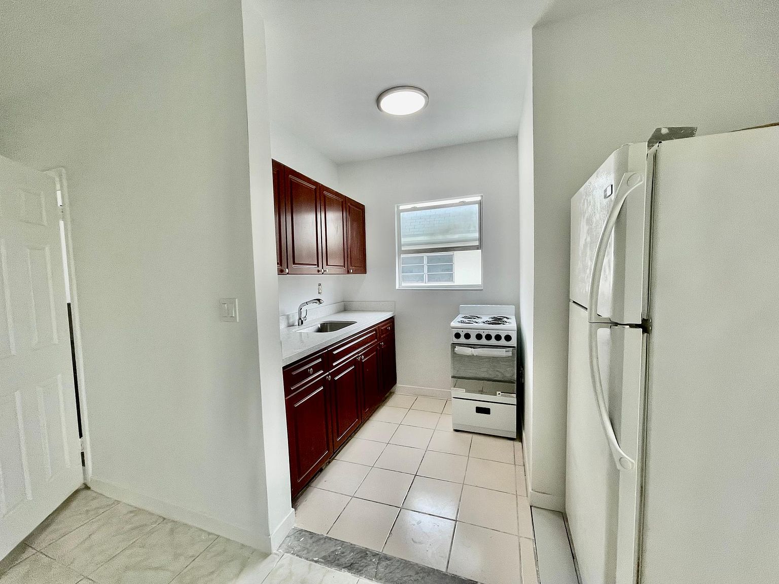 919 SW 6th St APT 5, Miami, FL 33130 | Zillow