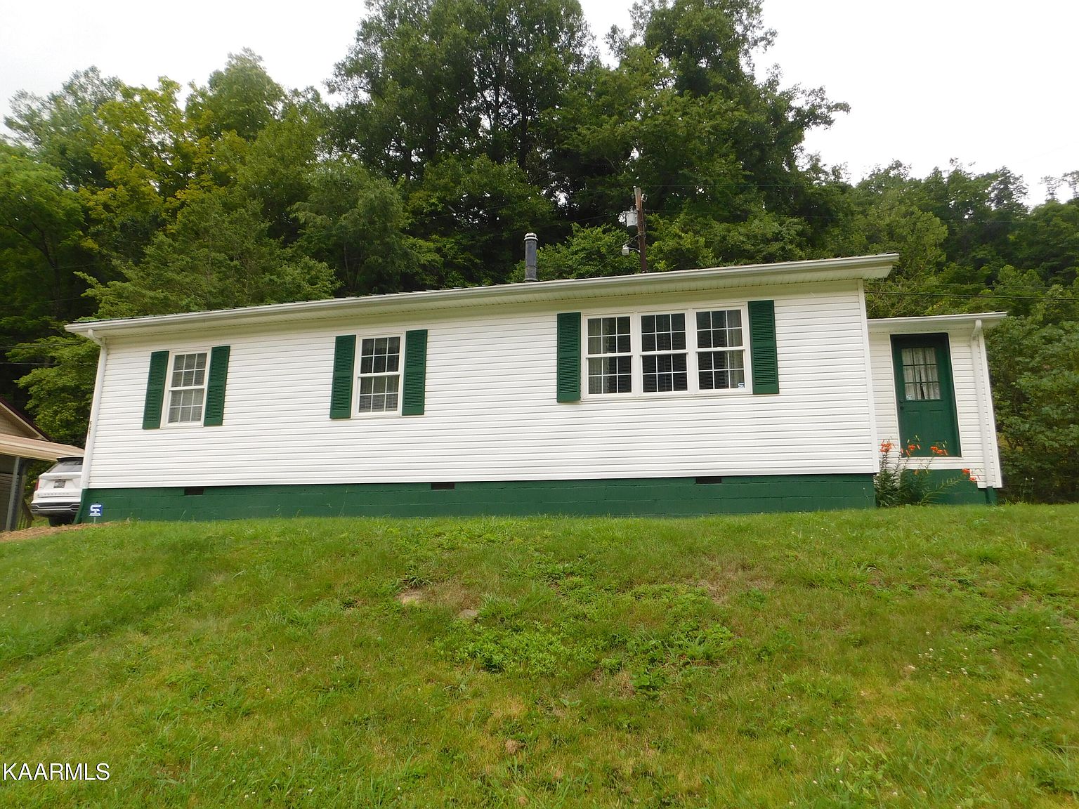 9691 W Highway 221, Stoney Fork, KY 40988 | MLS #1234506 | Zillow