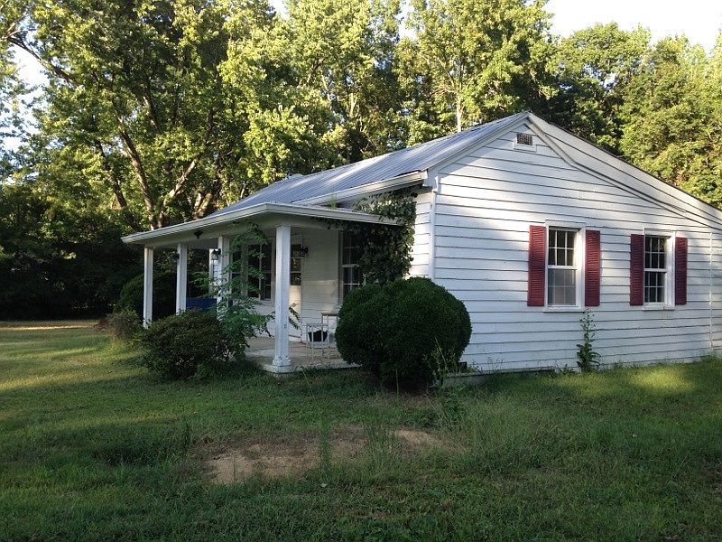 8163 E Patrick Henry Rd, Hanover, VA 23069 | Zillow