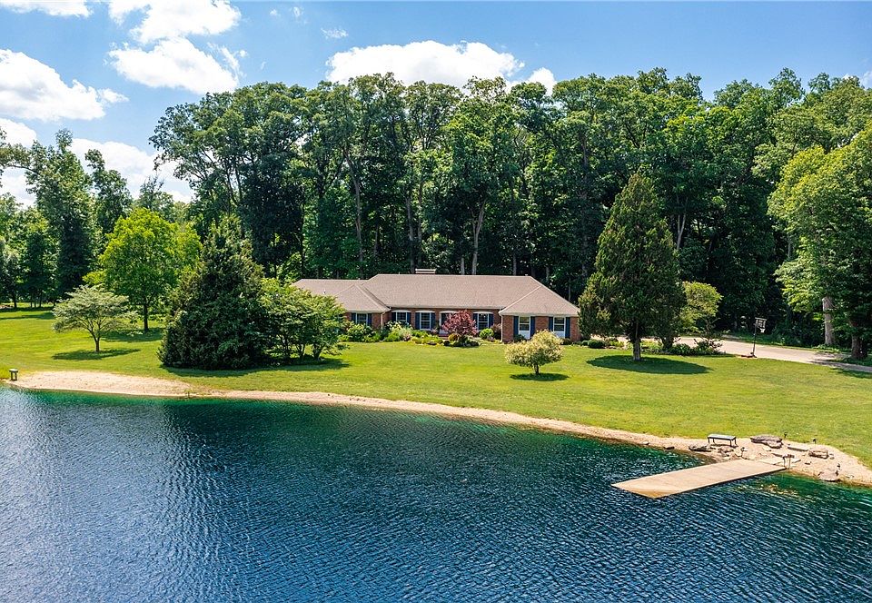 4305 E Michael Ln, Olney, IL 62450 | MLS #6243379 | Zillow