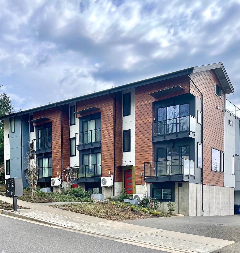 16957 NE 82nd St, Redmond, WA 98052 | Zillow