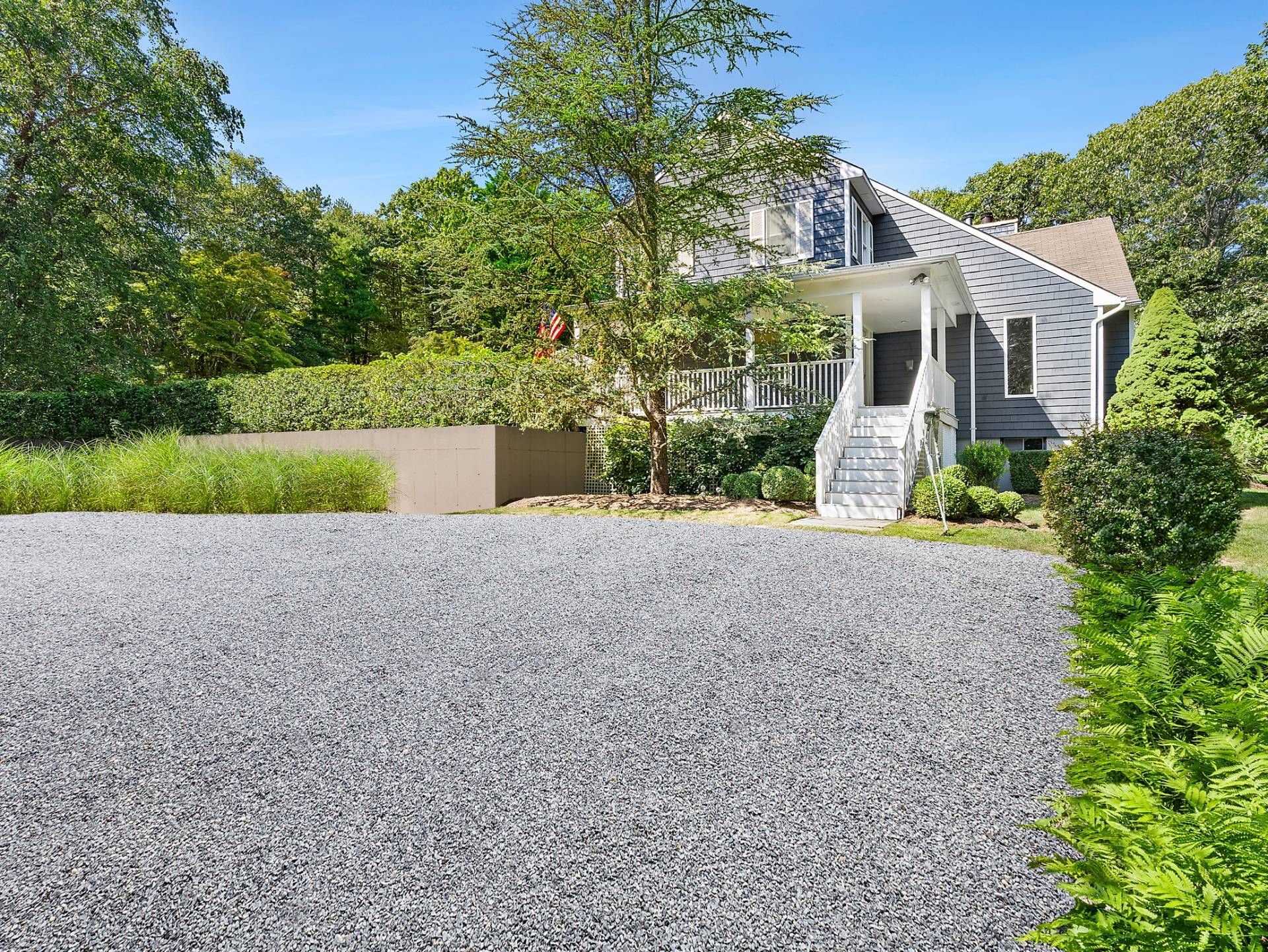 1774 Deerfield Rd, Water Mill, NY 11976 | Out East