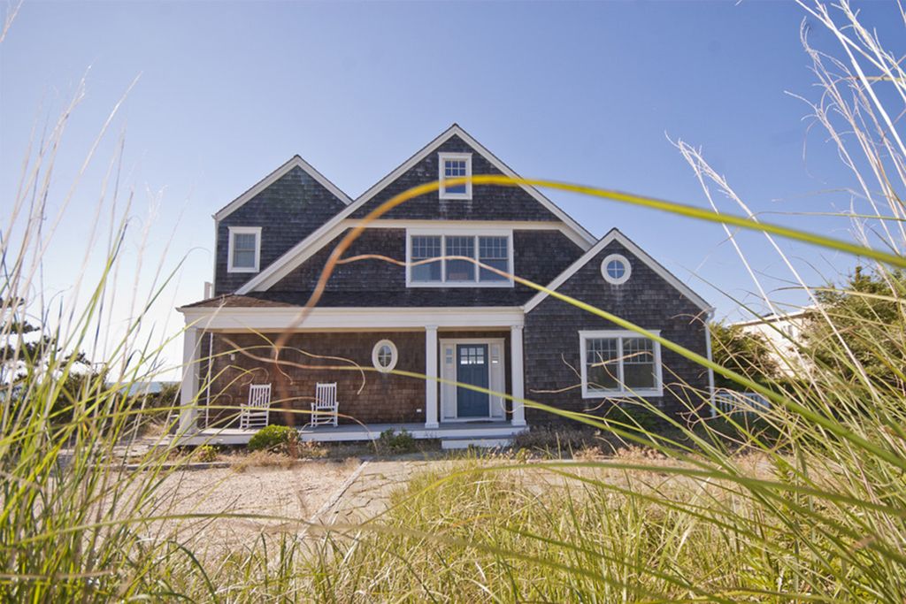 Houses For Sale On Soundview Drive Montauk at Kathaleen Velasquez blog