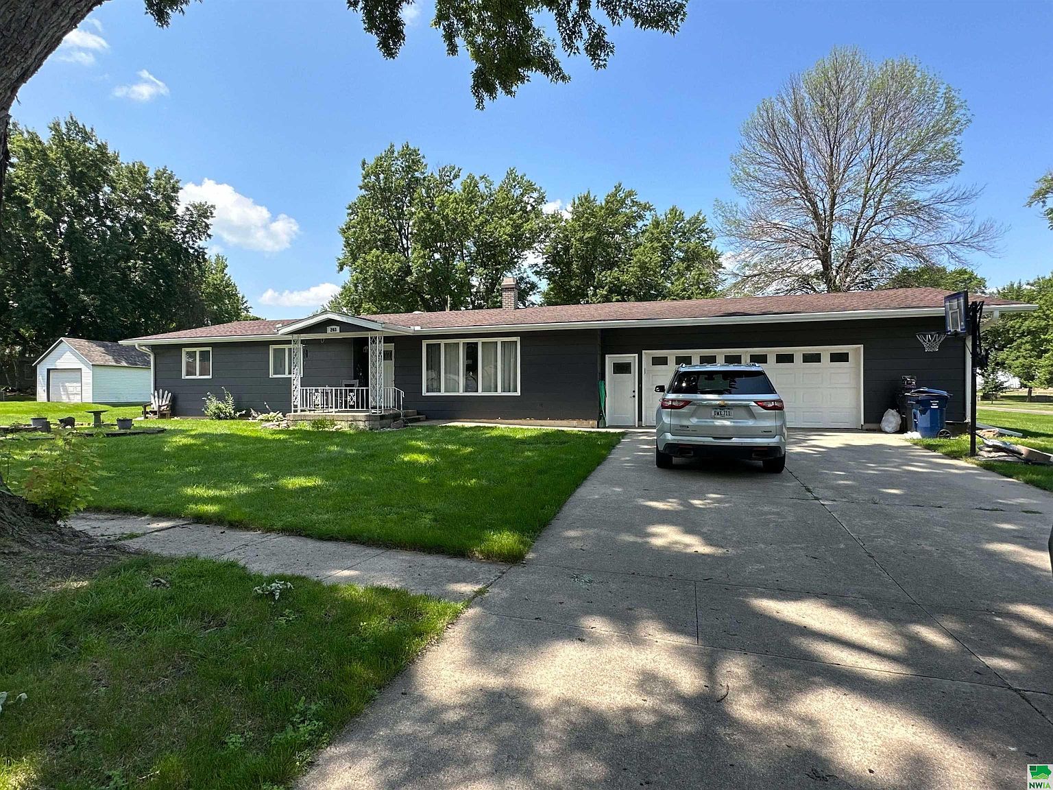203 S Morse Ave, Calumet, IA 51009 | Zillow
