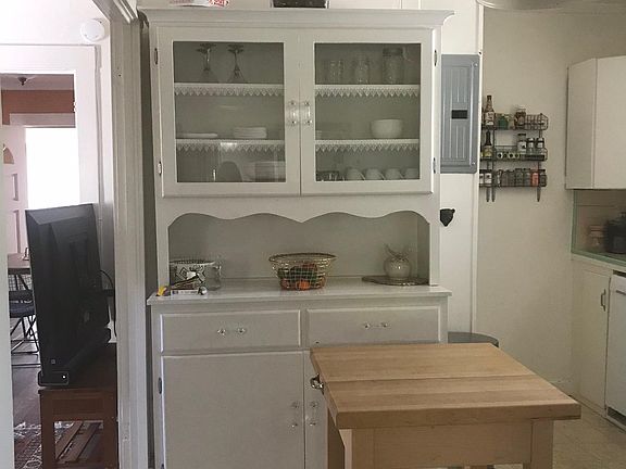 2716 Jefferson Ave, Redwood City, CA 94062 | Zillow