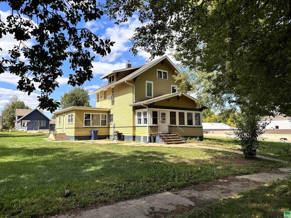 Alton IA Real Estate - Alton IA Homes For Sale | Zillow