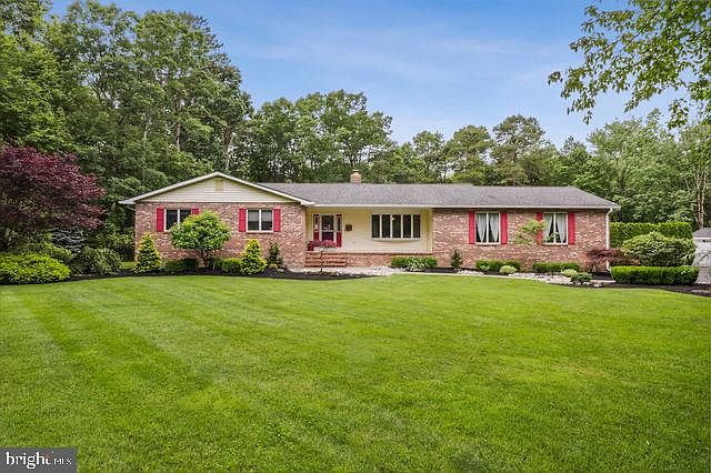 10 Red Maple Rd New Egypt NJ | Zillow