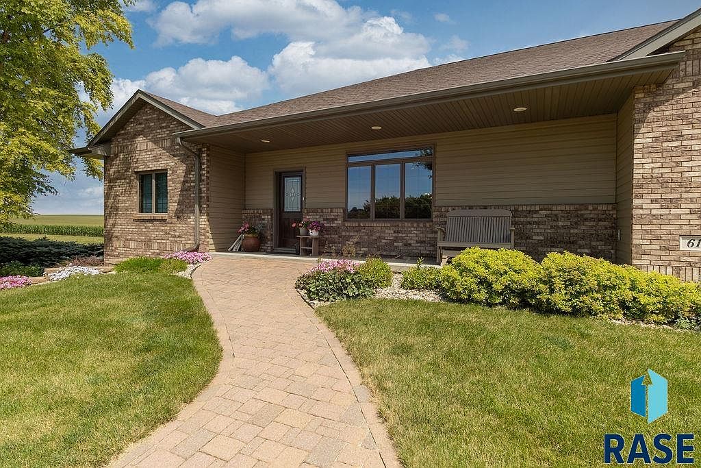 612 Meadowview Dr, Lester, IA 51242 | MLS #22405051 | Zillow