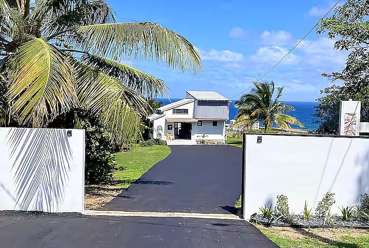 28 Urb Corchado Calle Pascua #A, Isabela, PR 00662 | Zillow