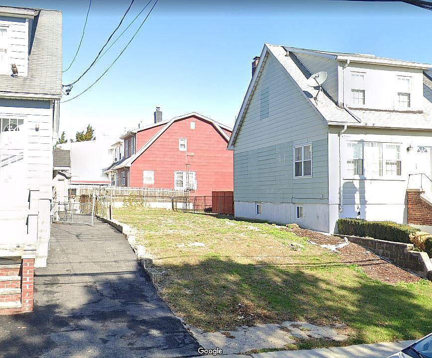 1517 Adee Ave, Bronx, NY 10469 | Zillow