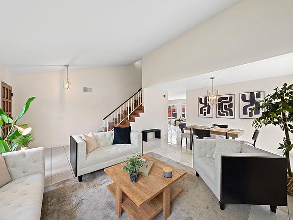 2336 Spring Oak Way, San Diego, CA 92139 | MLS #250026725 | Zillow