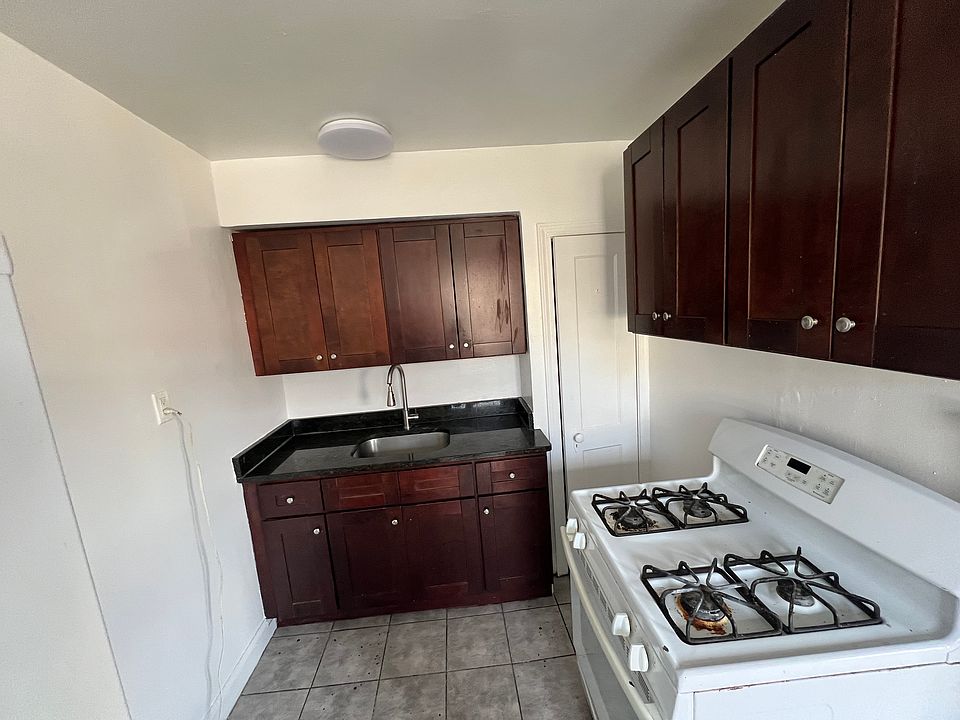 6711 Oakland St FLOOR 1, Philadelphia, PA 19149 | Zillow