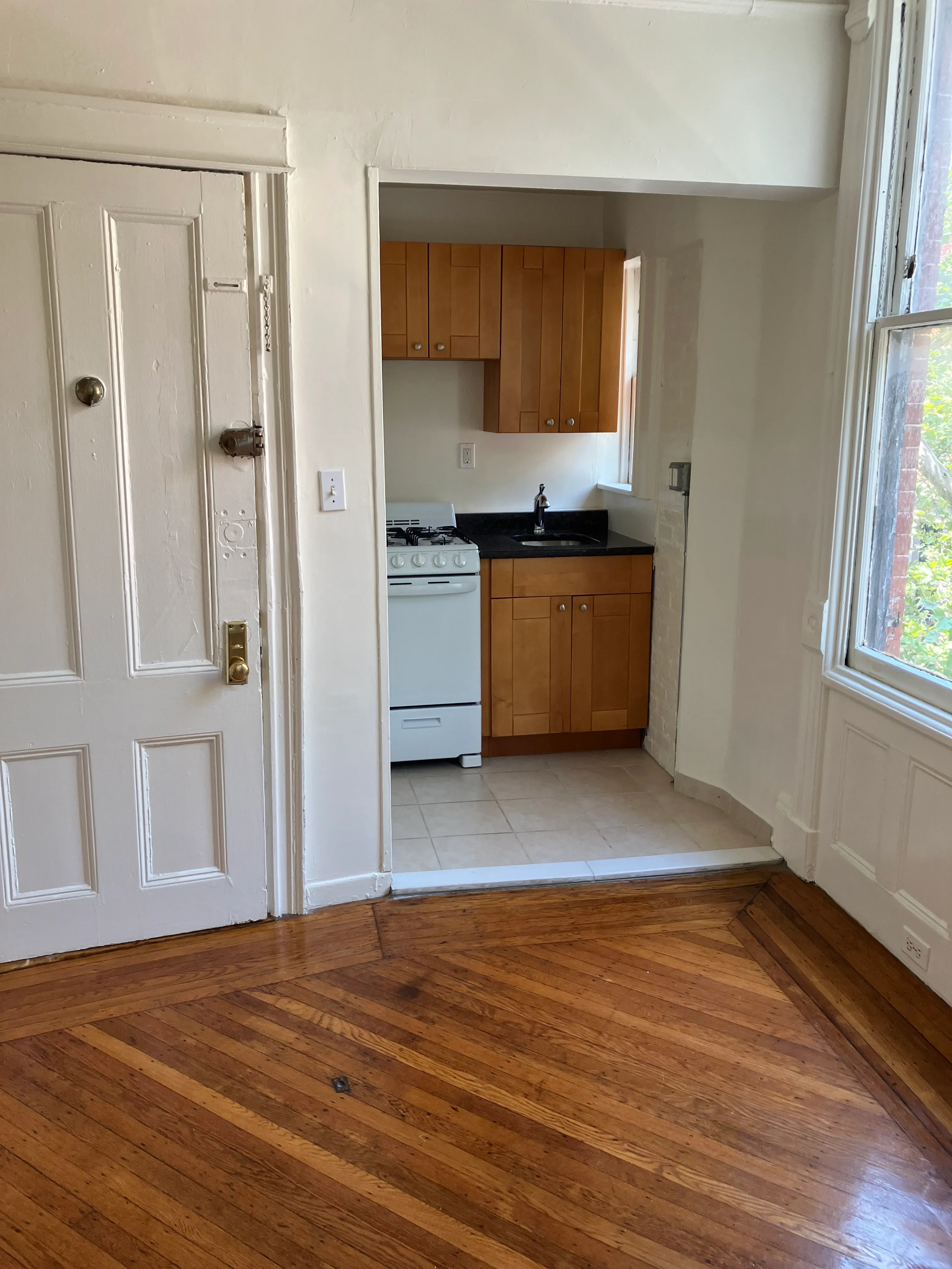 98 State Street #2C in Brooklyn Heights, Brooklyn | StreetEasy