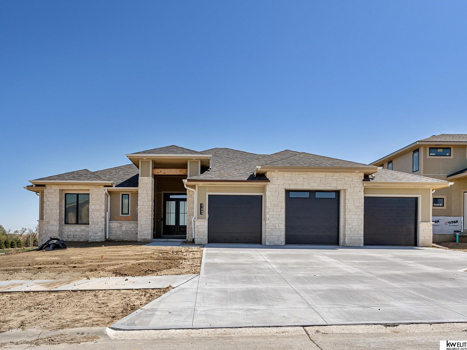 21063 Howe St, Elkhorn, NE 68022 | Zillow