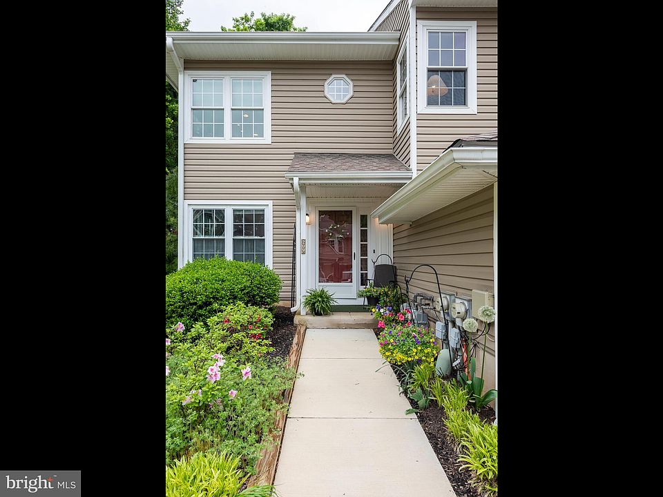 209 Nottingham Ct #209, Glen Mills, PA 19342 | Zillow