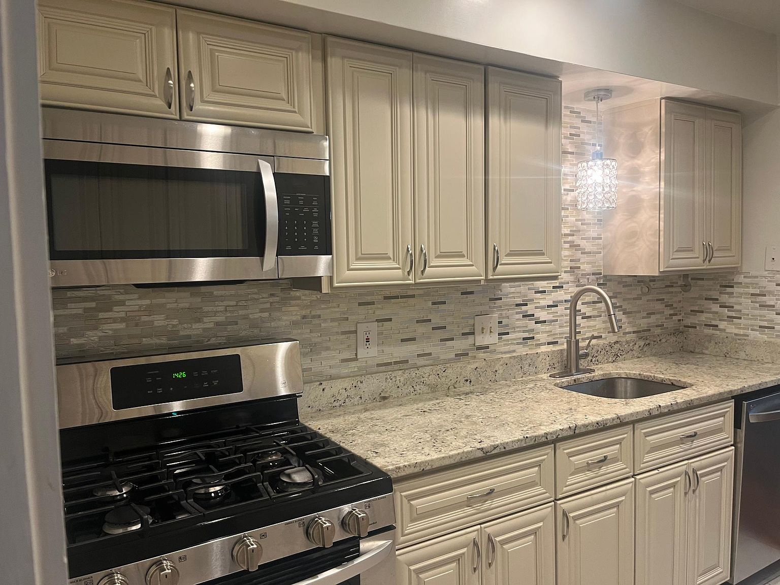 7531 Spring Lake Dr, Bethesda, MD 20817 | Zillow